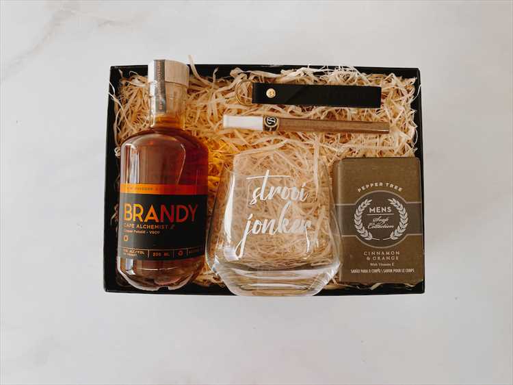 Men's Brandy or Whiskey Box - To Be Gift Boxes